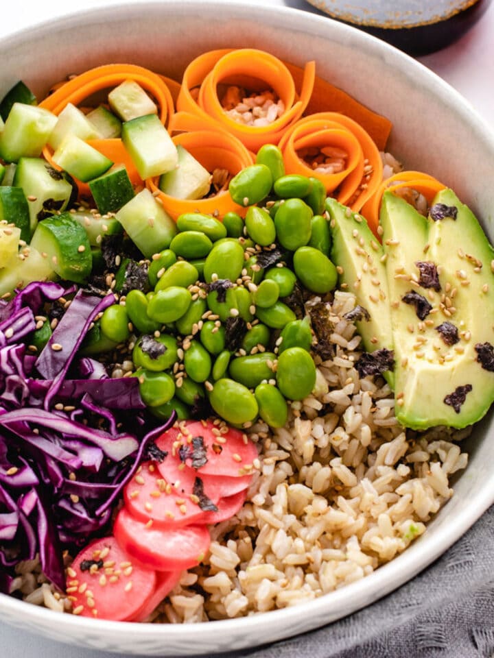 Easy Vegan Fajita Bowl - Three Little Chickpeas