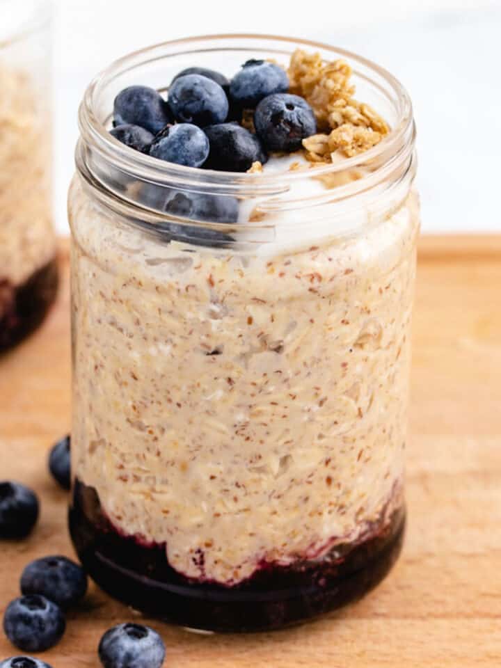 Easy Overnight Oats with Frozen Fruit - Three Little Chickpeas