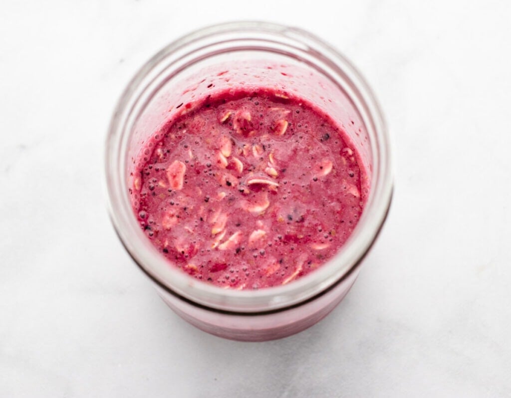 Easy Overnight Oats with Frozen Fruit - Three Little Chickpeas