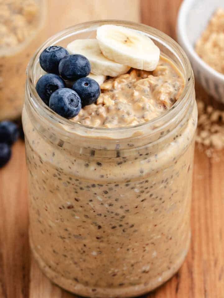 Easy Overnight Oats with Frozen Fruit - Three Little Chickpeas