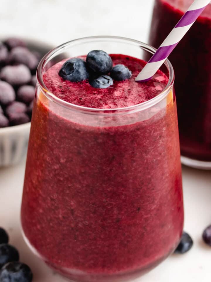 21 Plant-Based Smoothie Recipes - Three Little Chickpeas